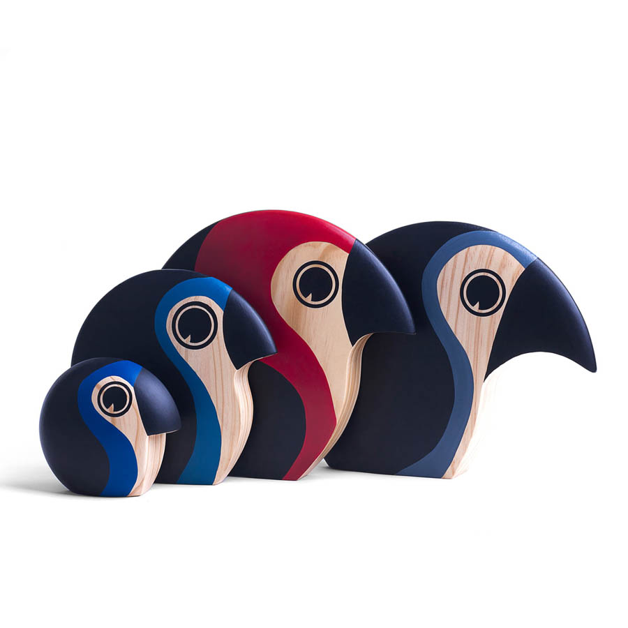 Discus Wooden Parrot Figurine by Architectmade Stardust Modern